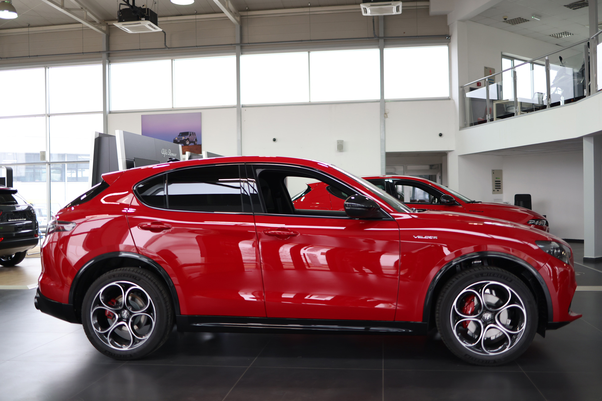 Stojanov doo Ovlašćeni diler Fiat, Alfa Romeo, Honda i Jeep