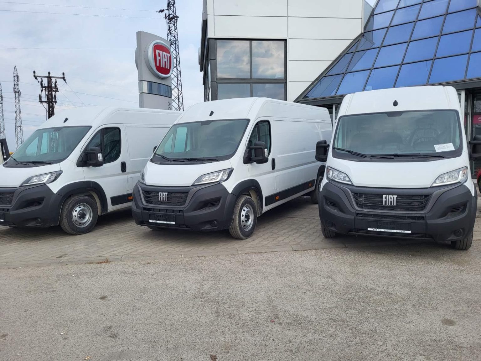 Stojanov doo Ovlašćeni diler Fiat, Alfa Romeo, Honda, Jeep, Opel